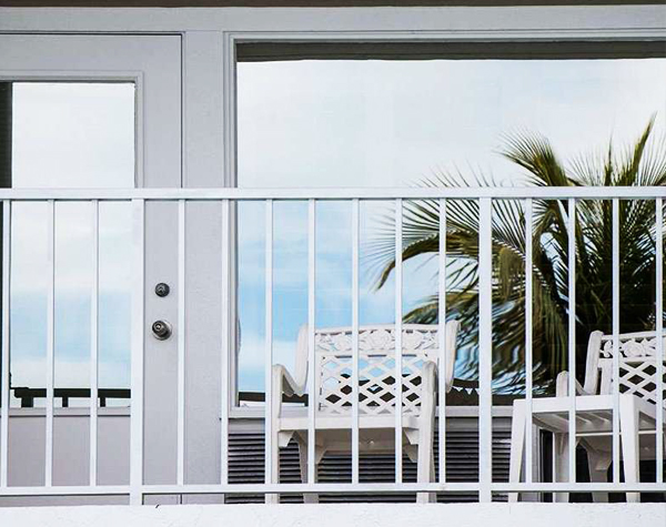 Mechanical Aluminum Railing - Fence Distributors