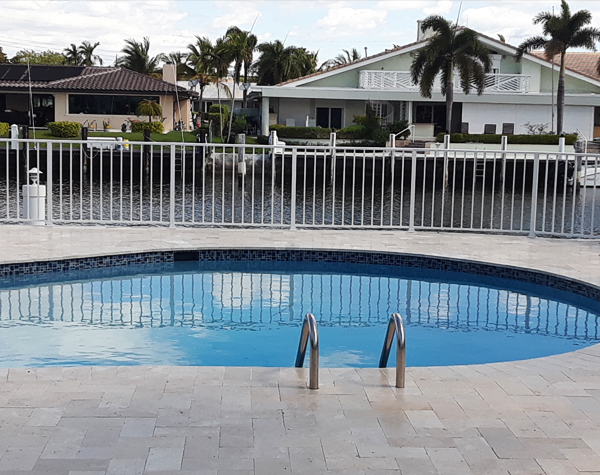 Mechanical Aluminum Railing - Fence Distributors